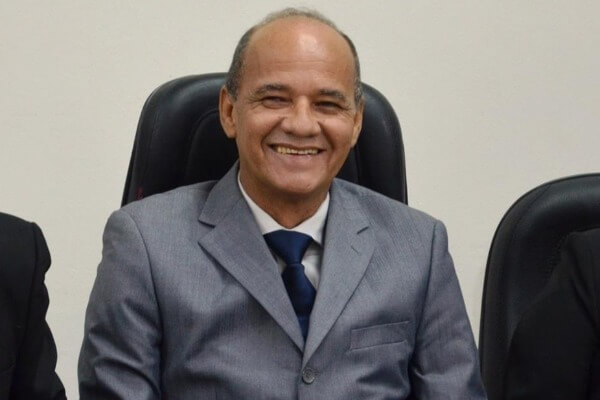 Relatório indica que Taveira deixou rombo de R$ 337 milhões em Parnamirim